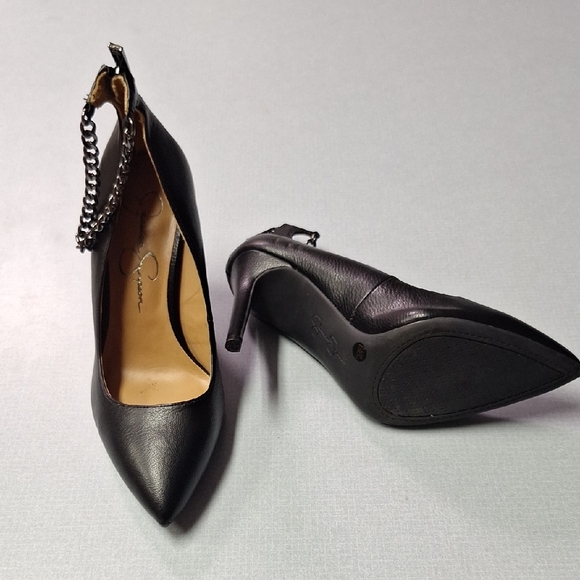 Jessica Simpson | Shoes | Jessica Simpson Black Chain Detail Heels ...